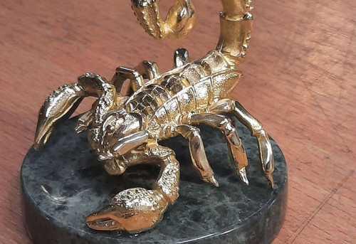 Статуэтка бронза скорпион