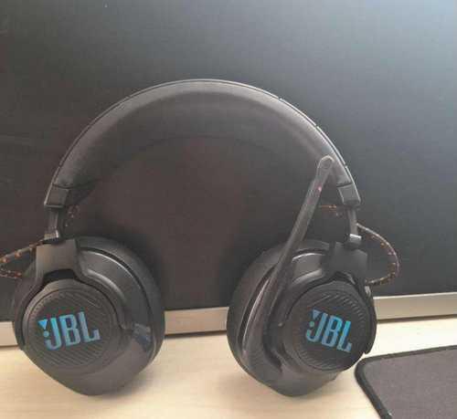 JBL Quantum 600