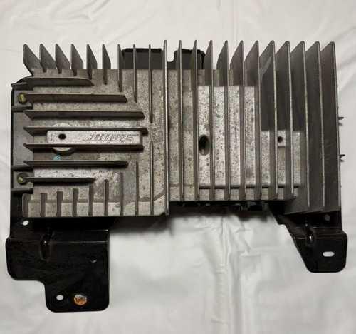 Усилитель mazda bose EG23 66 920A