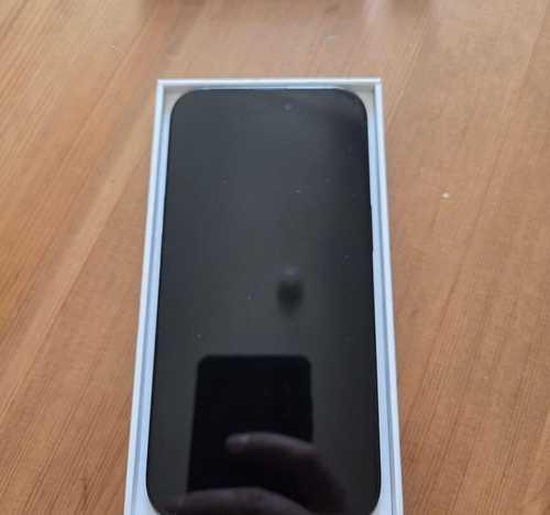 iPhone 15, 128 ГБ