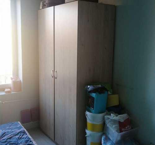 Шкаф