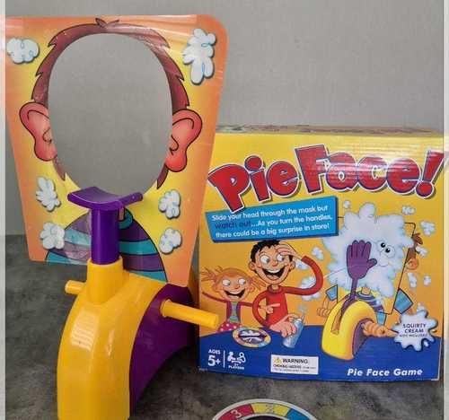 Игра " Пирог в лицо"