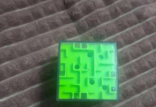 Головоломка куб-лабиринт