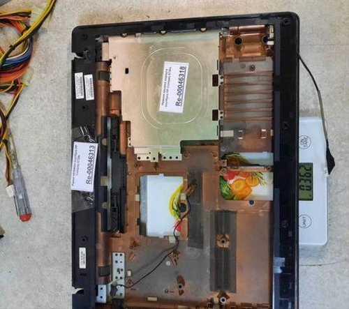 Нижняя крышка корпуса ноутбука HP Compaq 6720s