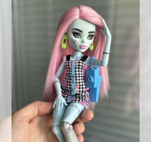 Кукла Monster High g3 Френки Штейн