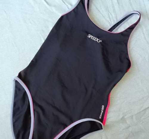 Купальник Speedo на р. 46 в наличии