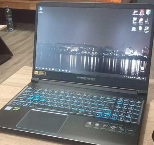 Ноутбук игровой Acer Predator Helios 300 PH315-52