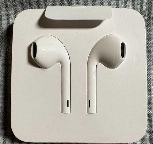 Наушники apple earpods lightning