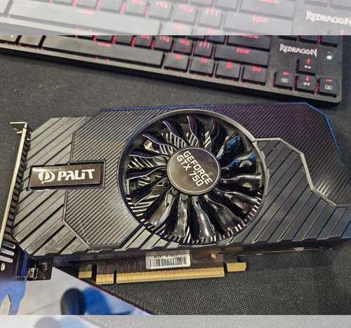 Видеокарта GTX 750 stormx