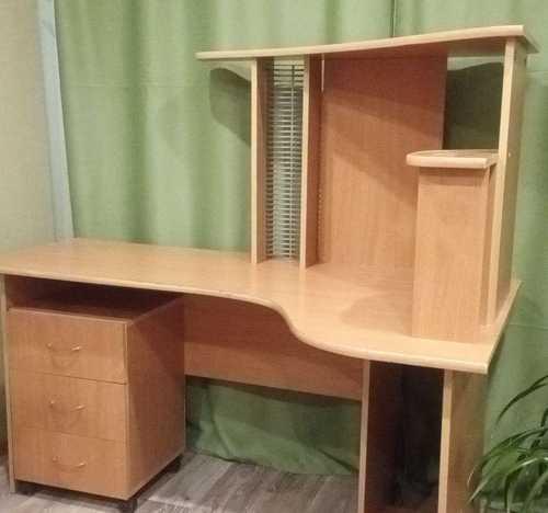Компьютерный стол бу