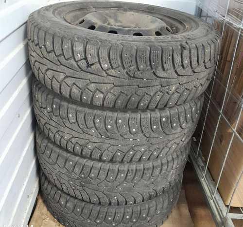 Зимние колеса r14 бу 5т.р