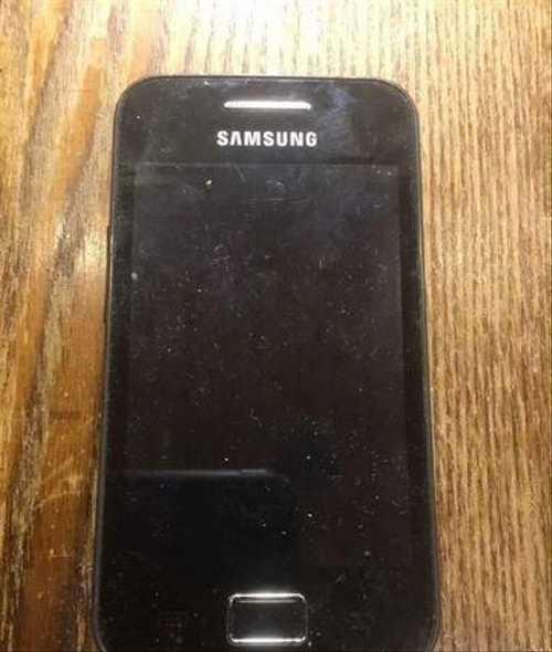 Телефон Samsung GT-S5830