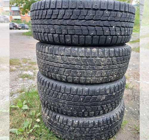 Dunlop SP Winter Ice 01 185/65 R15