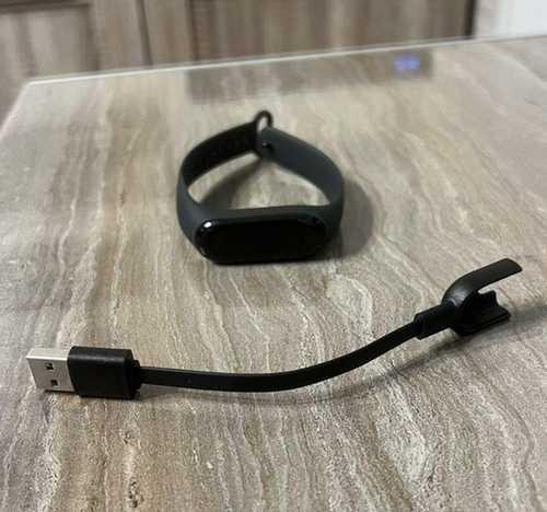 Часы xiaomi mi band 3