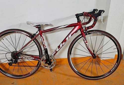 Шоссейный велосипед fuji sportif 1.5