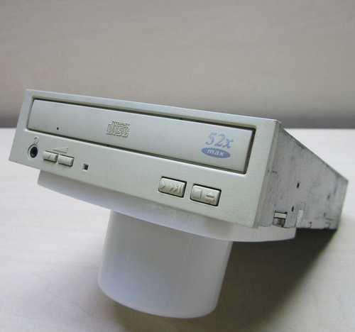 CD-ROM benq 652A IDE (2002г) рабочий №52