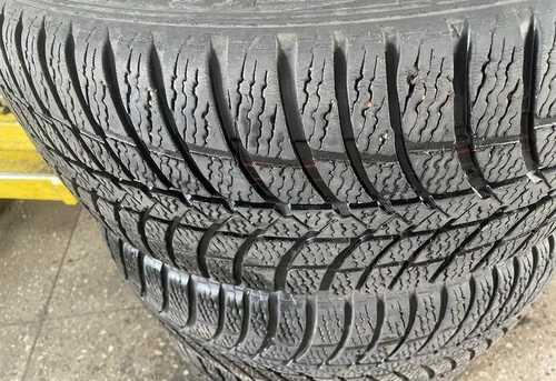 Kumho I'Zen KW23 215/50 R17