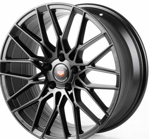 Литые диски vossen R18 J8 ET35 5X114.3