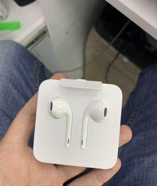 Apple Earpods lighting