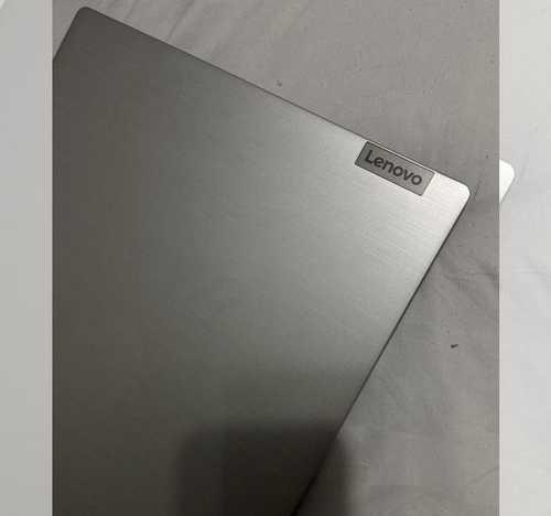 Lenovo IdeaPad 3