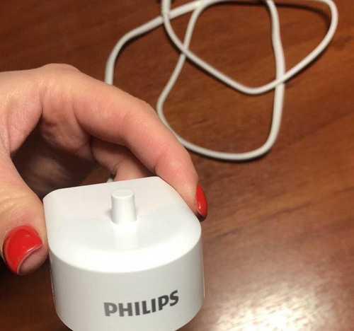 Зарядное устройство для зубной щетки Philips