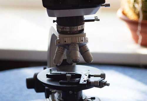 Поляризационный микроскоп Биомед 5П тринокулярный