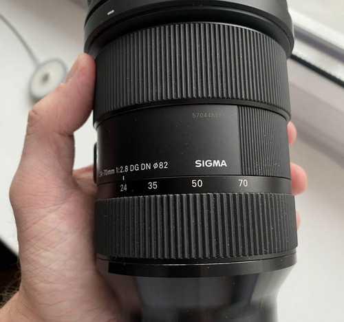 Объектив Sigma AF 24-70 mm F2.8 DG DN Art Sony E