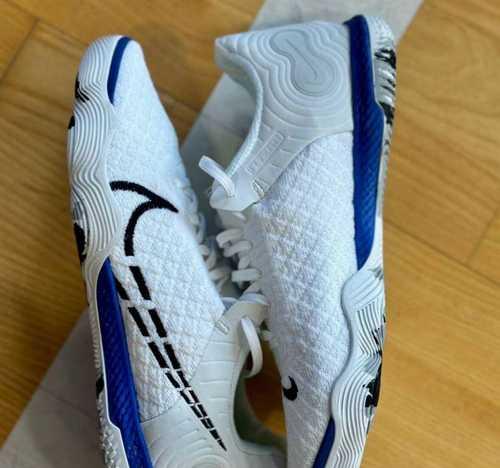 Футзалки Nike React Gato white