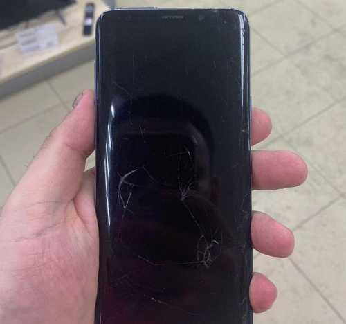 Samsung Galaxy S9, 4/64 ГБ