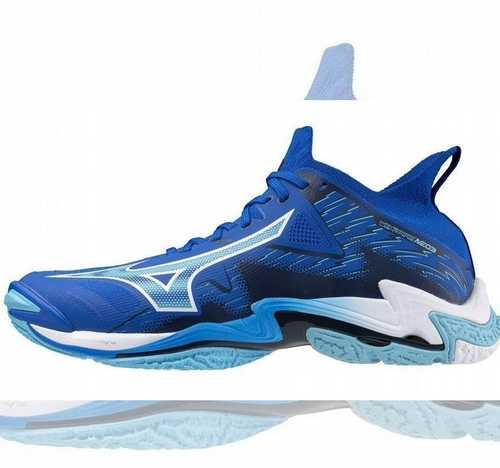 Кроссовки Mizuno Wave Lightning Neo 3