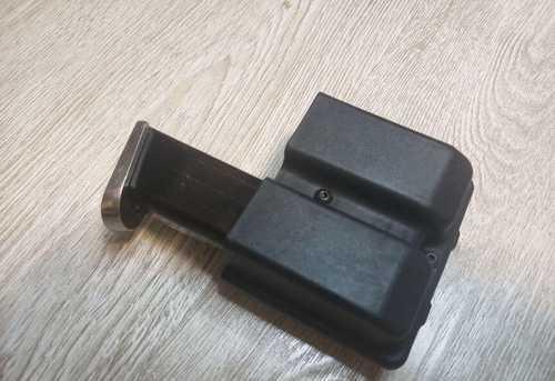 Паучер на Keylock для 2 двухрядных магазина