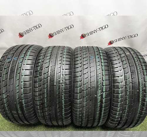 Kumho I'Zen KW27 235/50 R17 99V