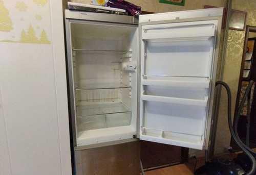 Стеклянные полки для холодильника libherr