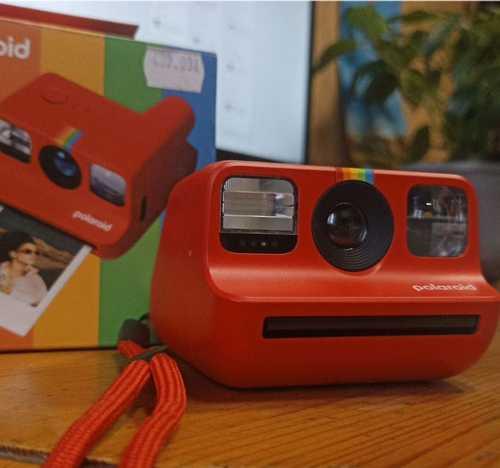 Фотоаппарат мгновенной печати Polaroid go gen 2