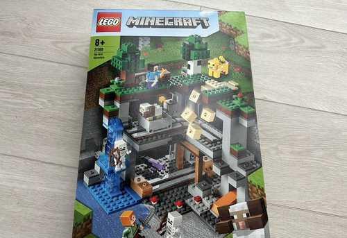 Lego Minecraft 21169 Первое приключение