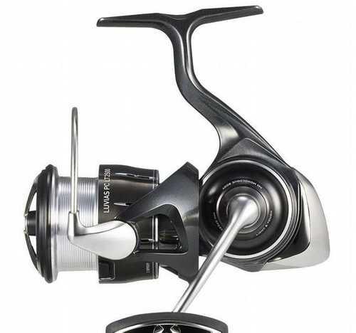 Катушка Daiwa 24 Luvias PC LT 2500 (9bb,5.2:1,170g