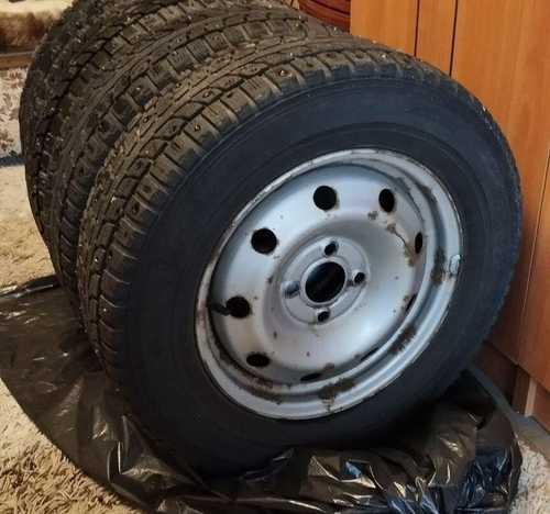 Комплект зимних колес 185/70/14 4*100