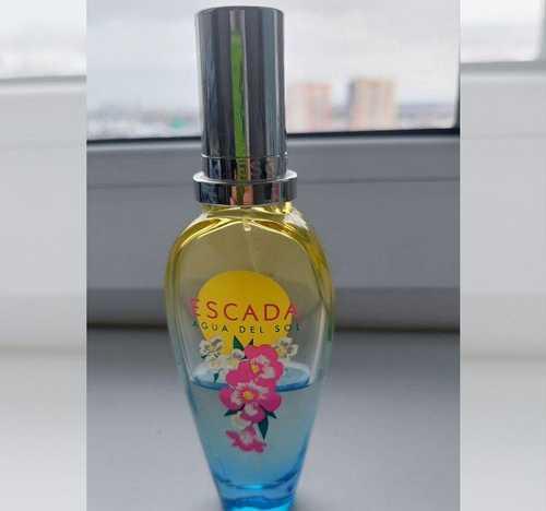 Escada Agua del sol