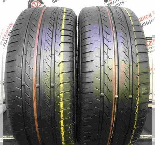 GT Radial Champiro FE1 215/55 R17 94V