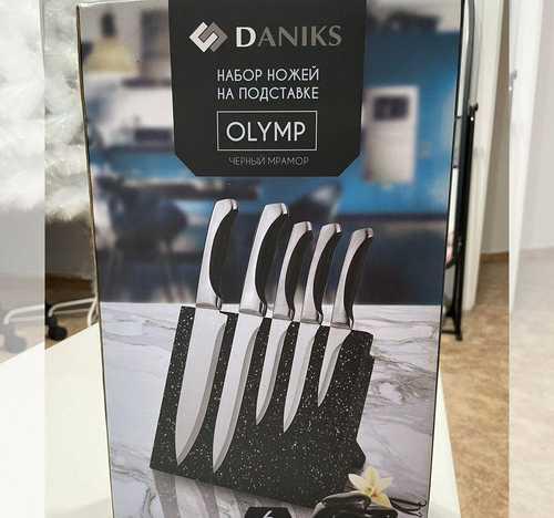 Набор ножей на подставке Чёрный мрамор Daniks