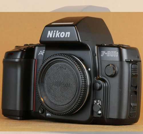 Nikon F801S (id-30078)