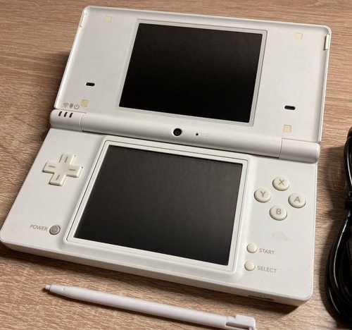 Nintendo DSi