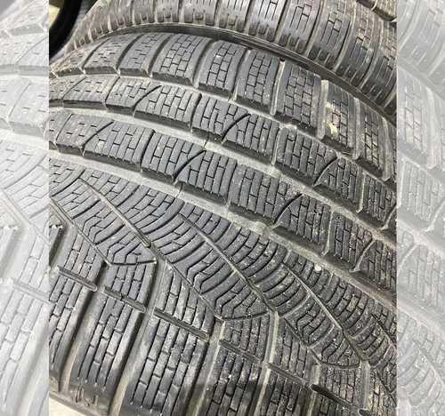 Pirelli Winter Sottozero 295/30 R19