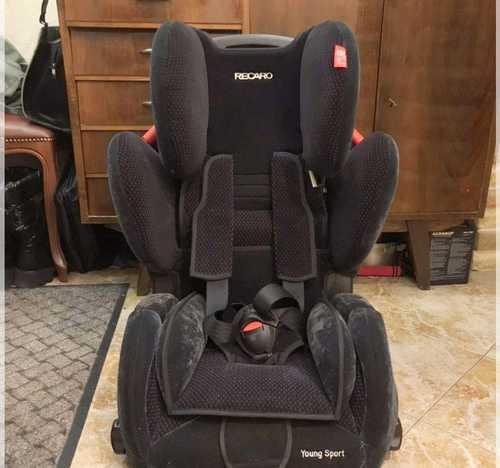 Автокресло детское Recaro Young Sport 9-36 кг