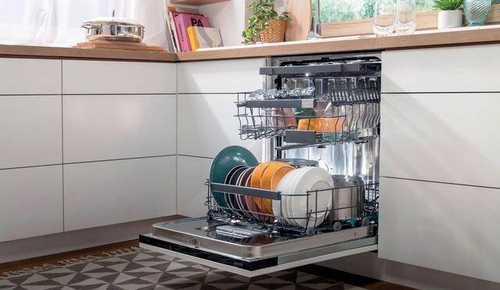 Посудомоечная машина Electrolux ASW1W1671 бу