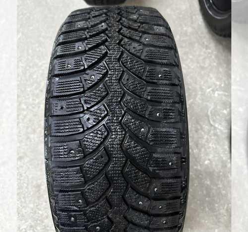 Bridgestone Blizzak Spike-01 205/55 R16 91T