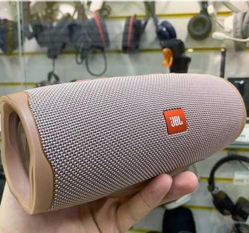 Портативная колонка JBL charge 4