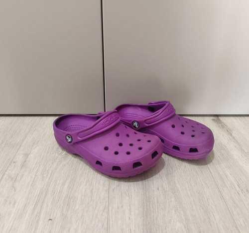 Сабо crocs j1