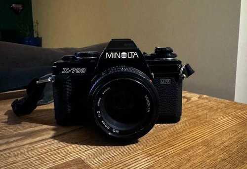 Minolta X-700 + 50mm