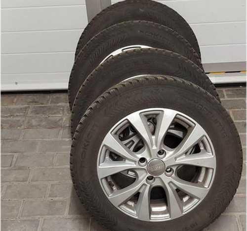 Nokian Tyres Hakkapeliitta 8 185/65 R15